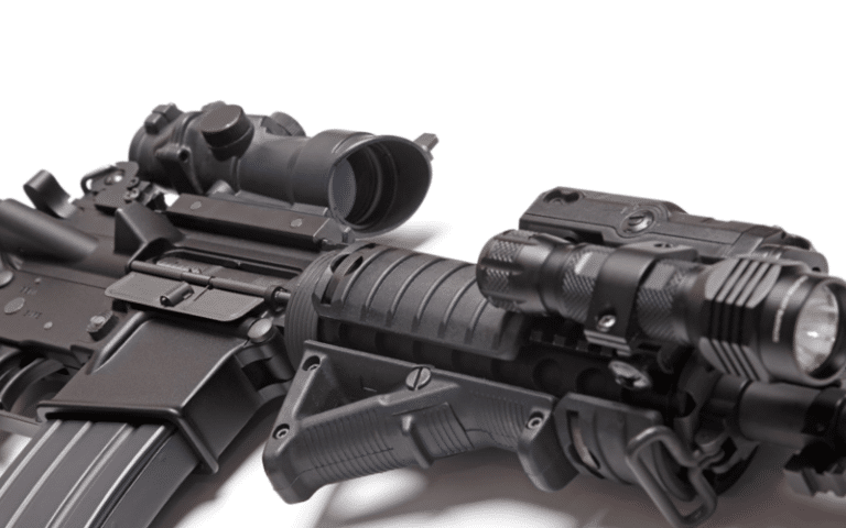ACOG vs Red Dot Sights: Which To Choose?
